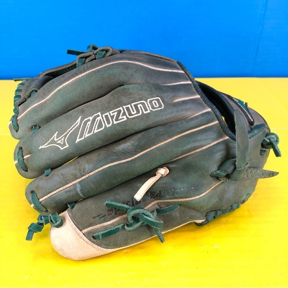 Mizuno | Accessories | Mizuno Gmvp 154pse2 Baseball Glove 115 Mvp Pro ...